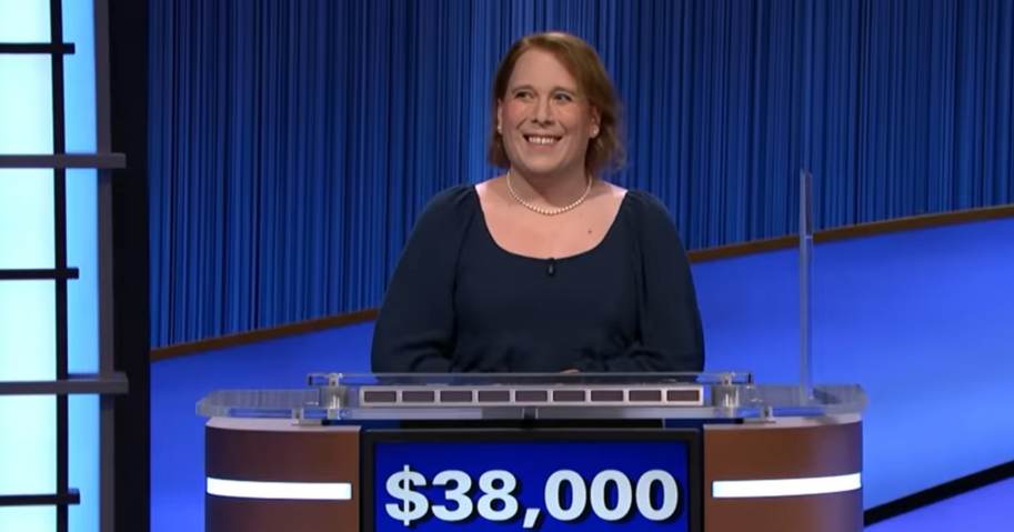 ‘What Is a Woman?’ Jeopardy! Contestant Crowned Highest-Earning “Female ...